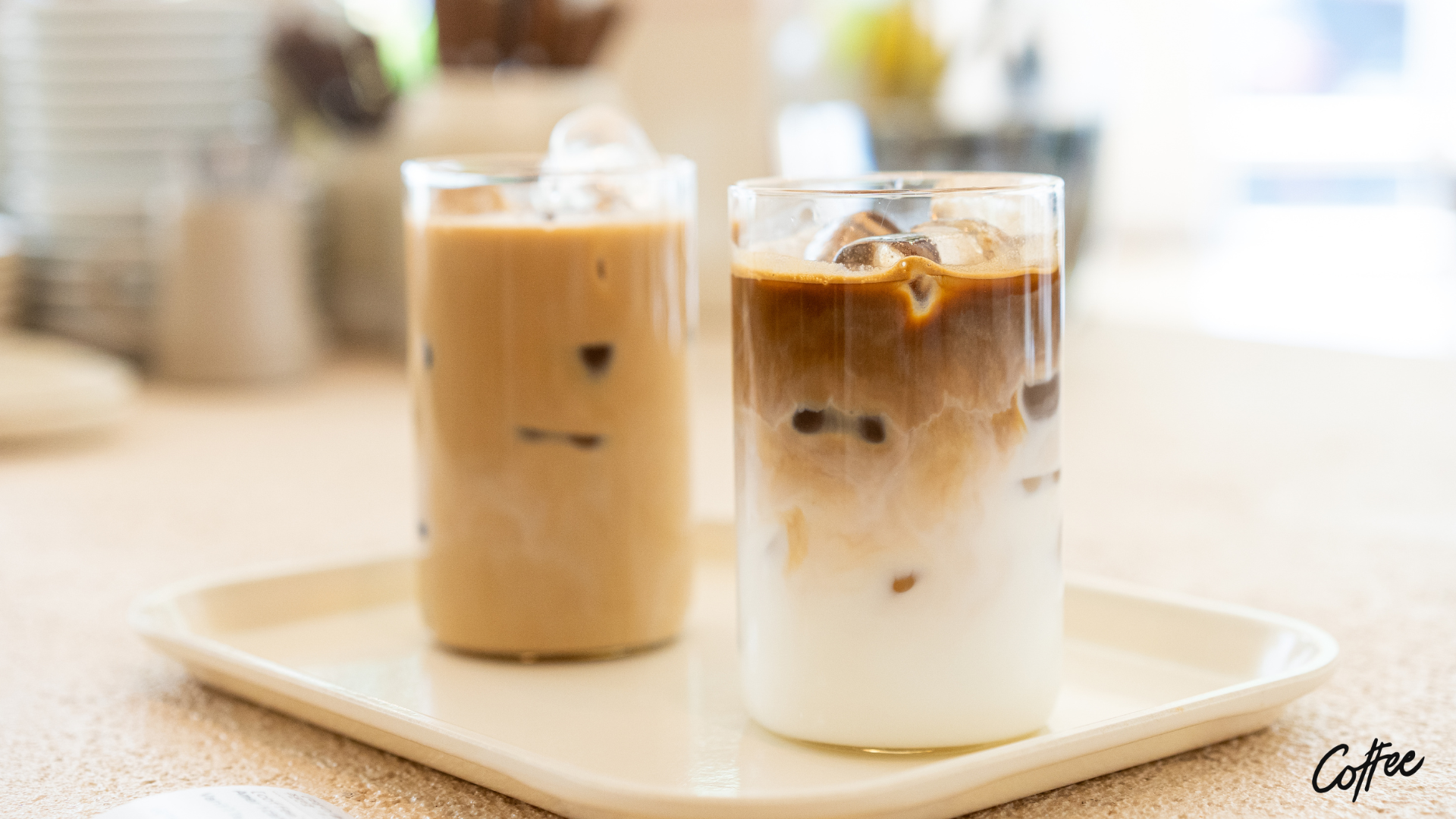 アイスカフェラテとアイスカフェオレの違いを徹底解説！簡単な作り方も紹介 | Capra Coffee